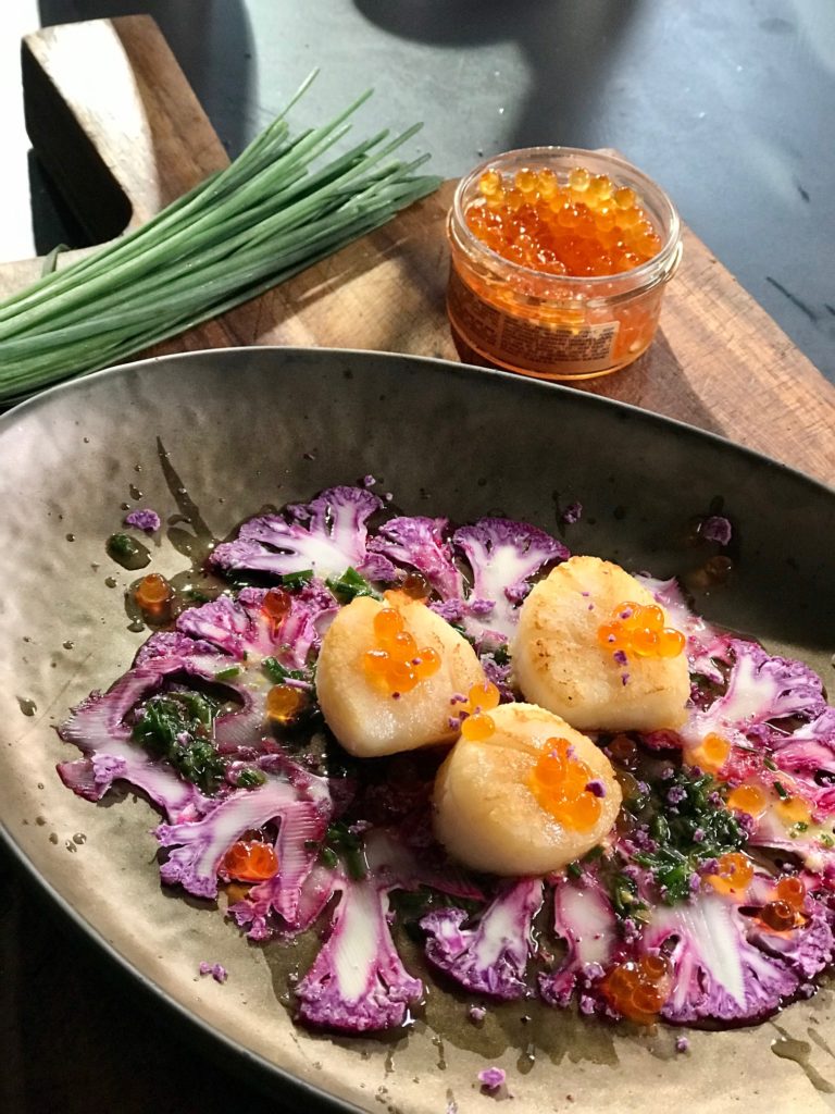 Ma recette de Saint-Jacques et carpaccio de chou-fleur violet - Laurent ...