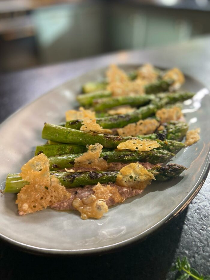 Ma recette d'asperges vertes grillées - Laurent Mariotte